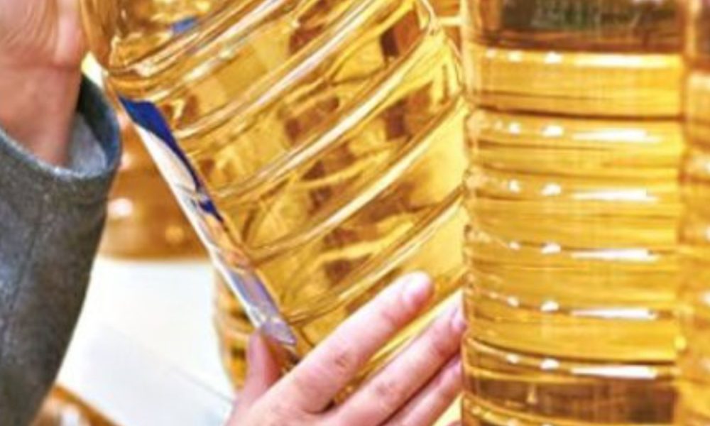 Edible Oil Firms Weigh Fresh Price Hikes Amid Cost Pressures Agriinsite